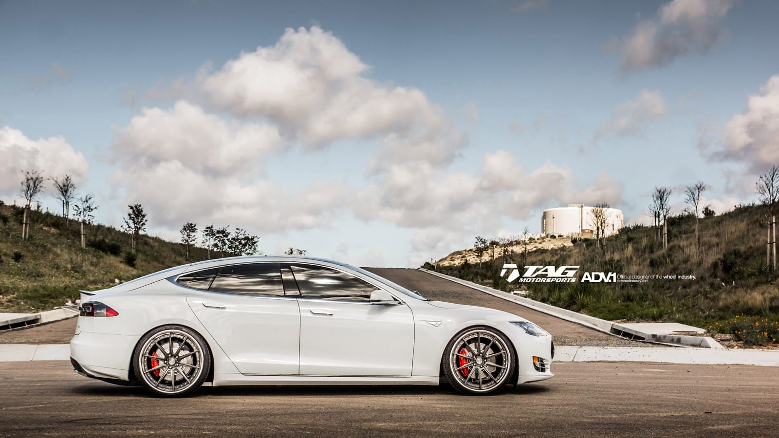 White Tesla Model S With ADV.1 Wheels - We Love EVs